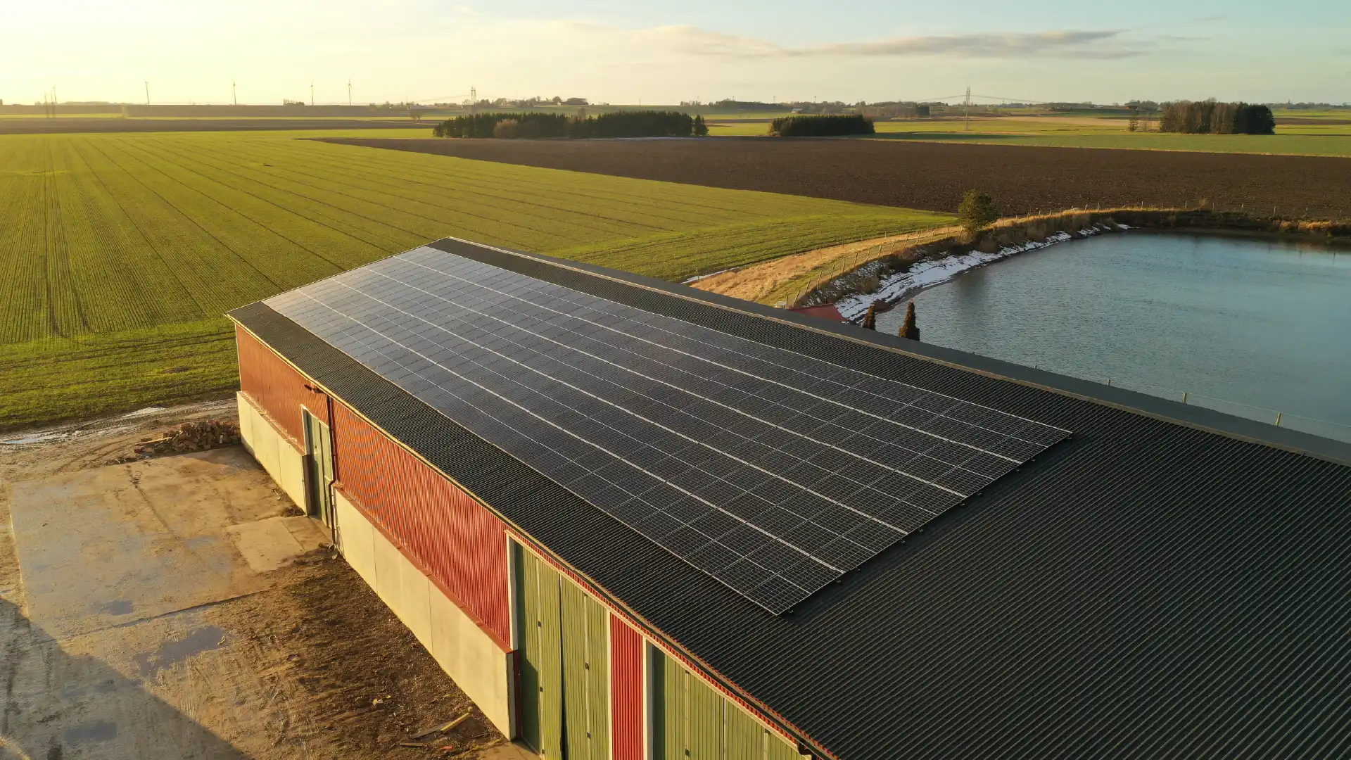 Sesol referens - lantbruk Skänninge - solcellsnaläggning