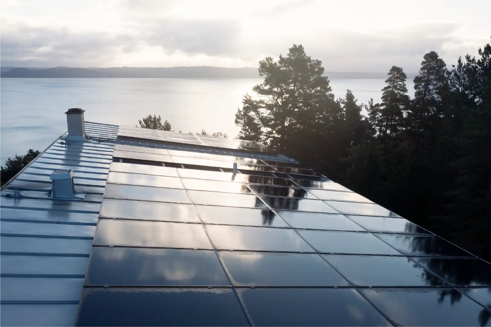 Vilka skatteregler gäller för solceller och solenergi 2026? | Soltech Home